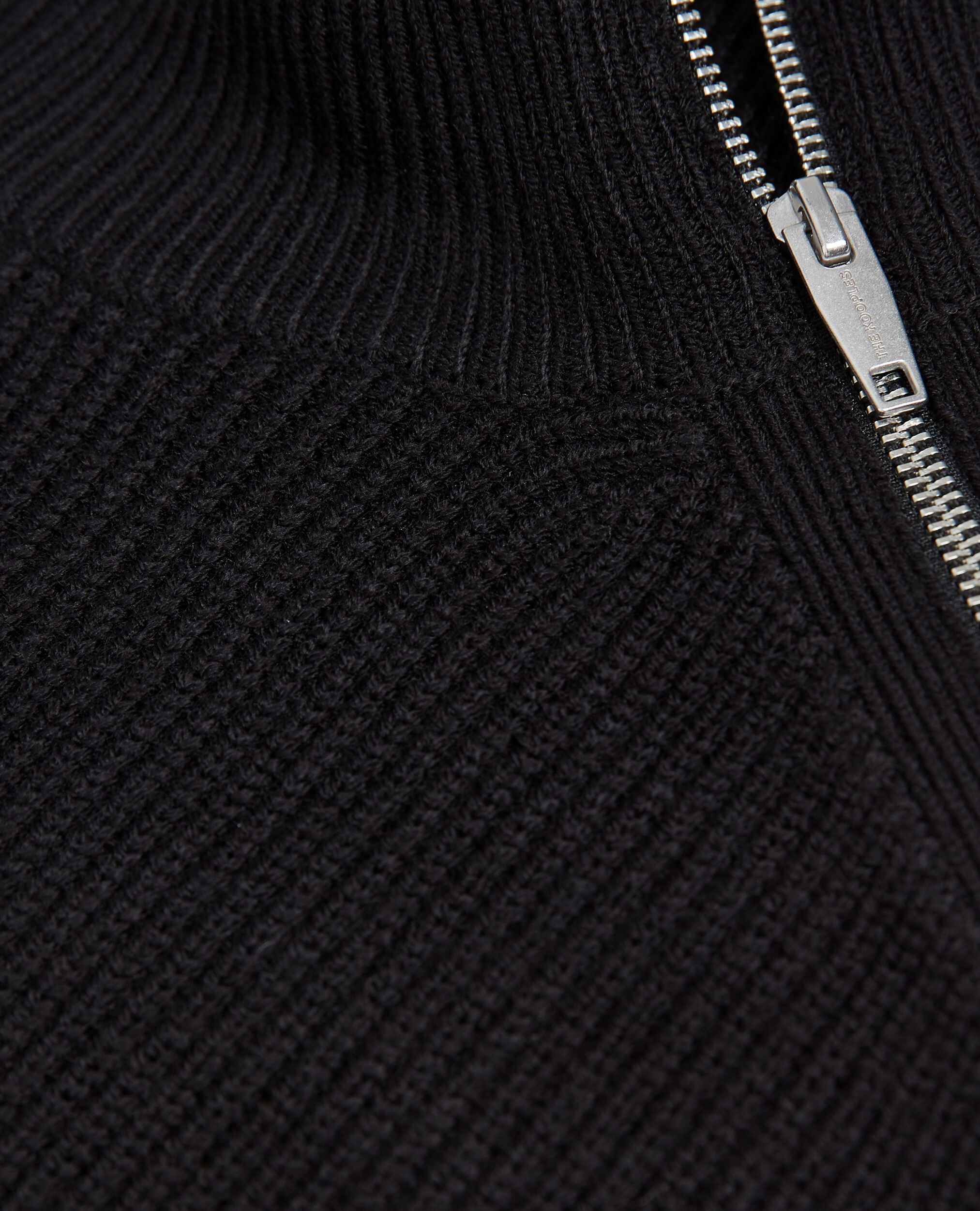 Pull noir avec zip sur l'épaule | The Kooples - France